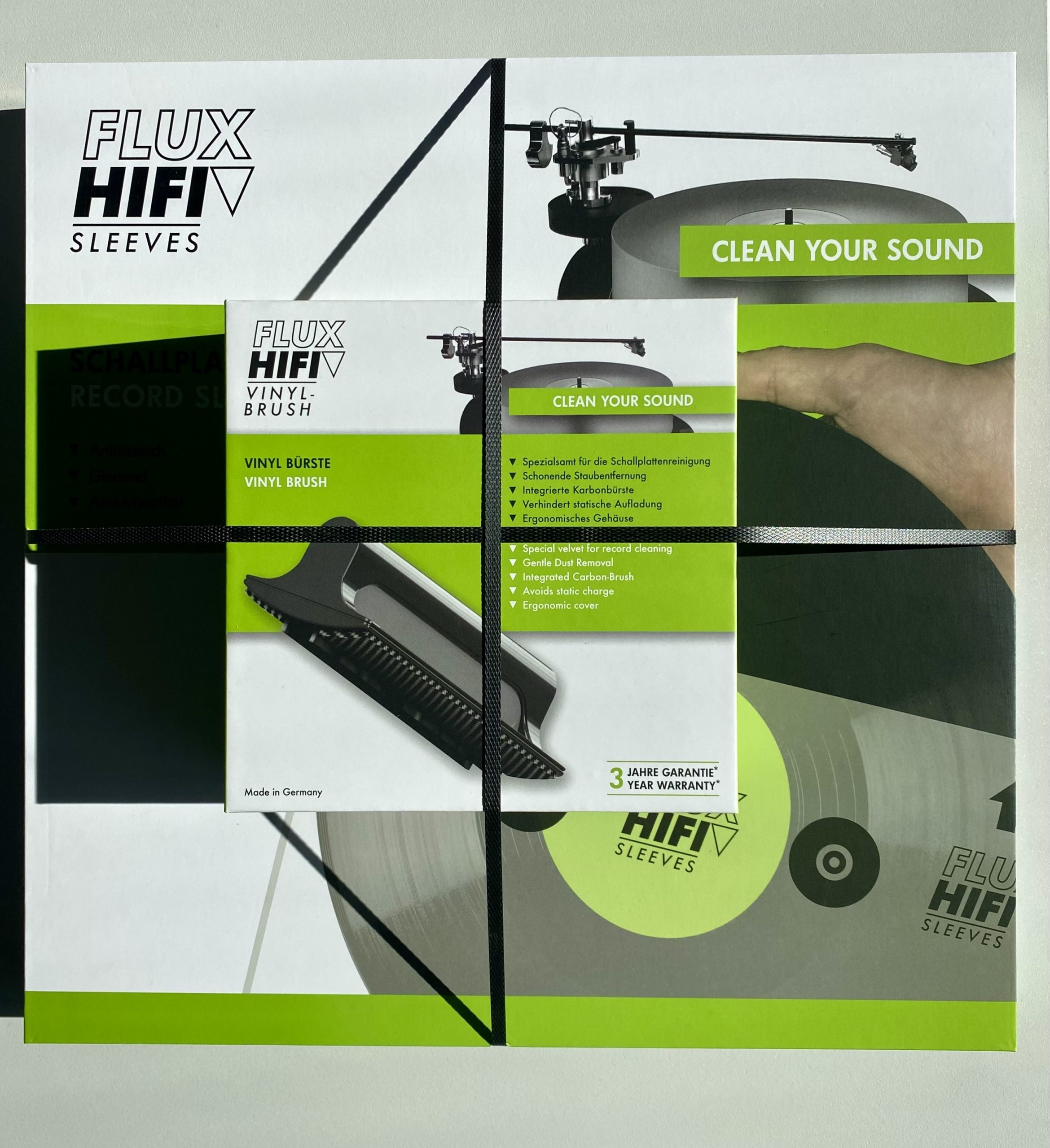 Bundle: FLUX-Sleeves (50 Stk. In PE-Verpackung) in Sammler-Box und FLU ...